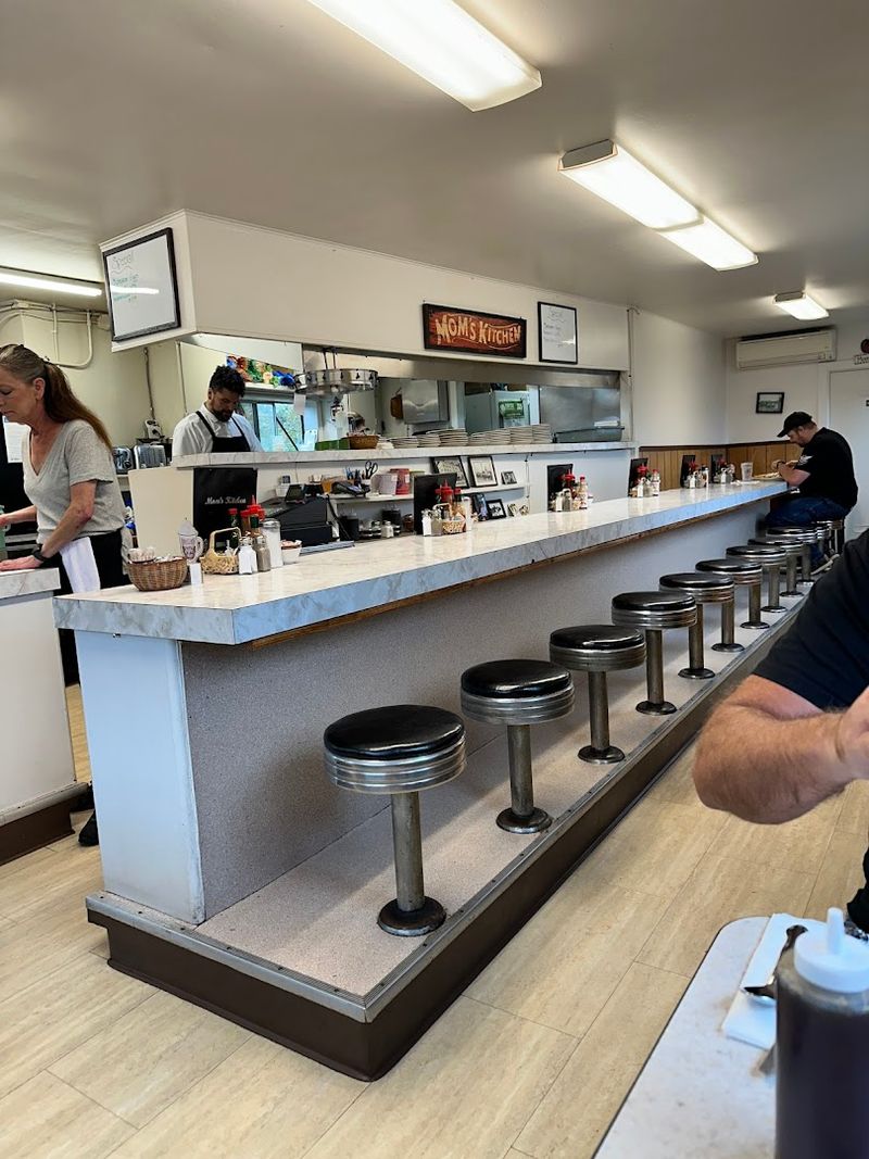 Oregon’s 10 best-kept secret hole-in-the-wall joints with a devoted ...