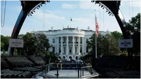 México ‘invade’ la Casa Blanca: Diego Lopes sale con la música de ‘la ...