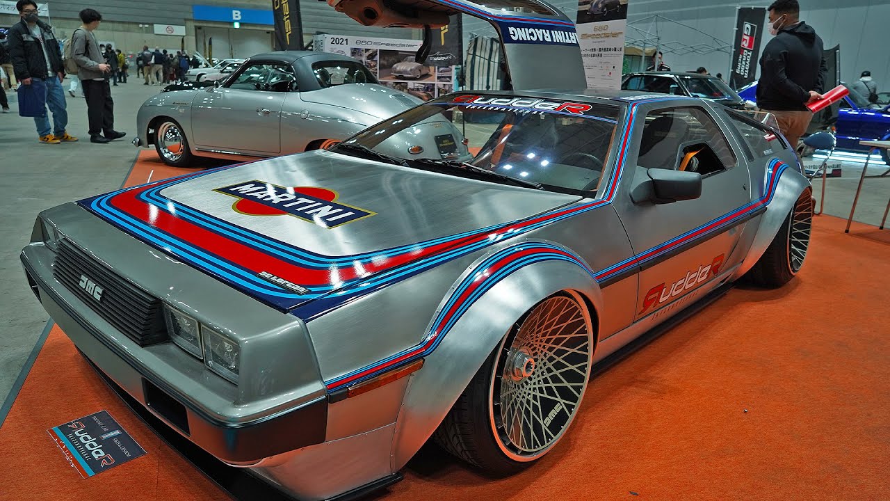 Japan's biggest nostalgic car show!