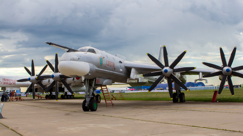 The biggest strengths & weaknesses of the Tu-95 strategic bomber