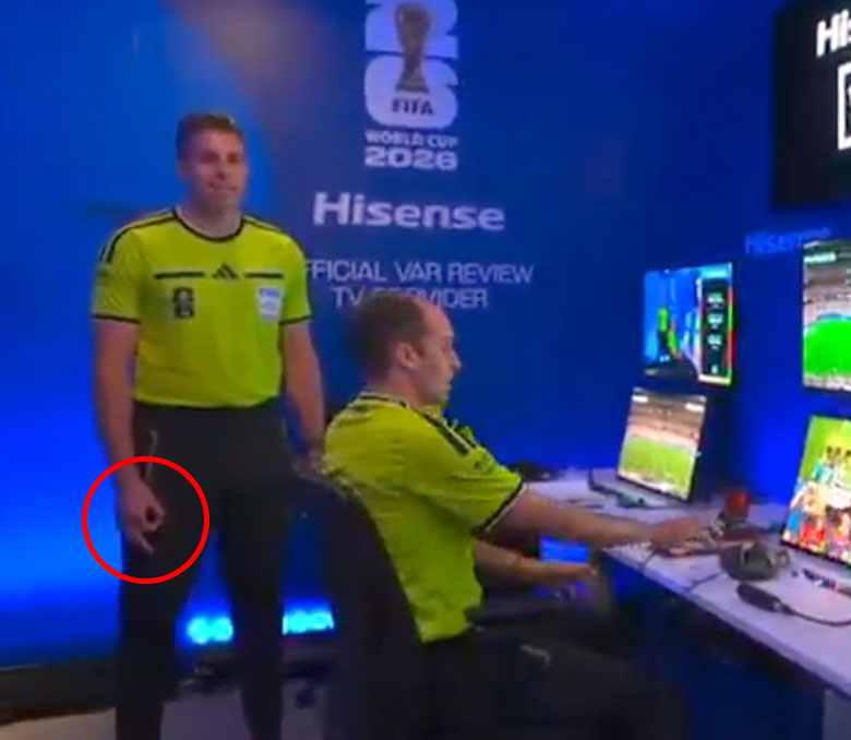 Eagle-eyed fans spot Australian World Cup VAR referee making concerning ...