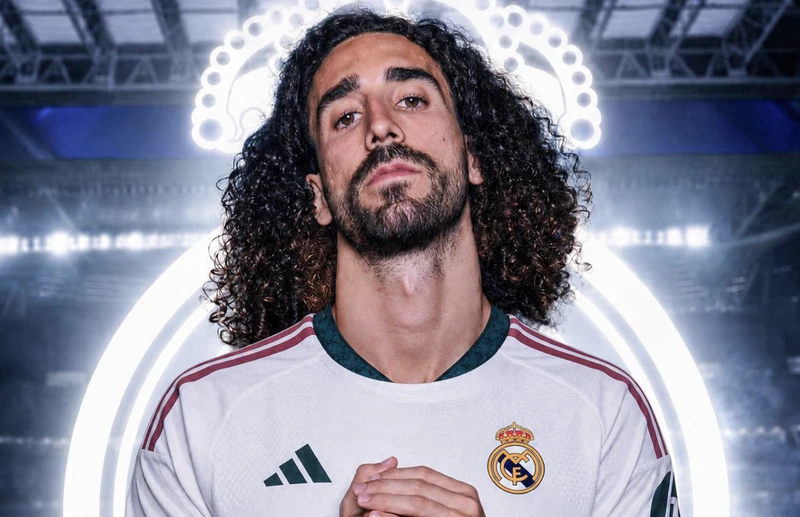 Real Madrid nổ 'bom tấn' gây bất ngờ