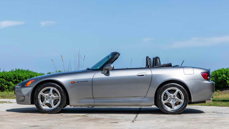 The reliable Japanese sports car that drives like a BMW