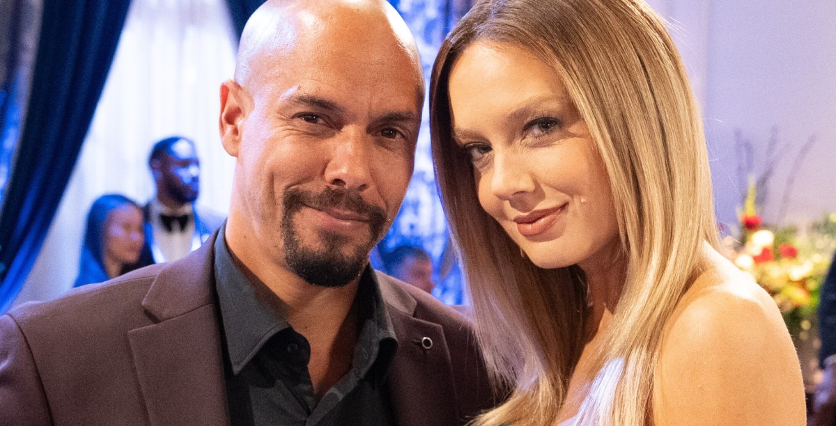 Melissa Ordway’s reaction says it all after Y&R’s Bryton James picks ...