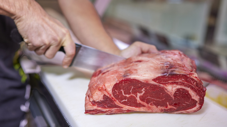 What are hand-cut steaks and why should you always order them?
