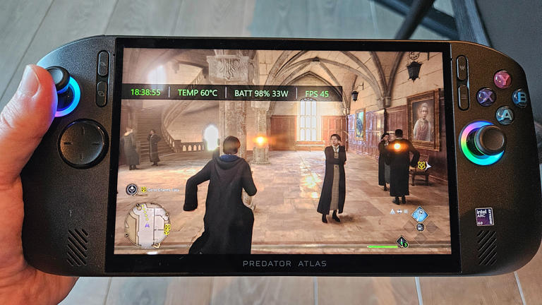 I played the future of PC gaming handhelds: The new Intel Arc G3 models ...
