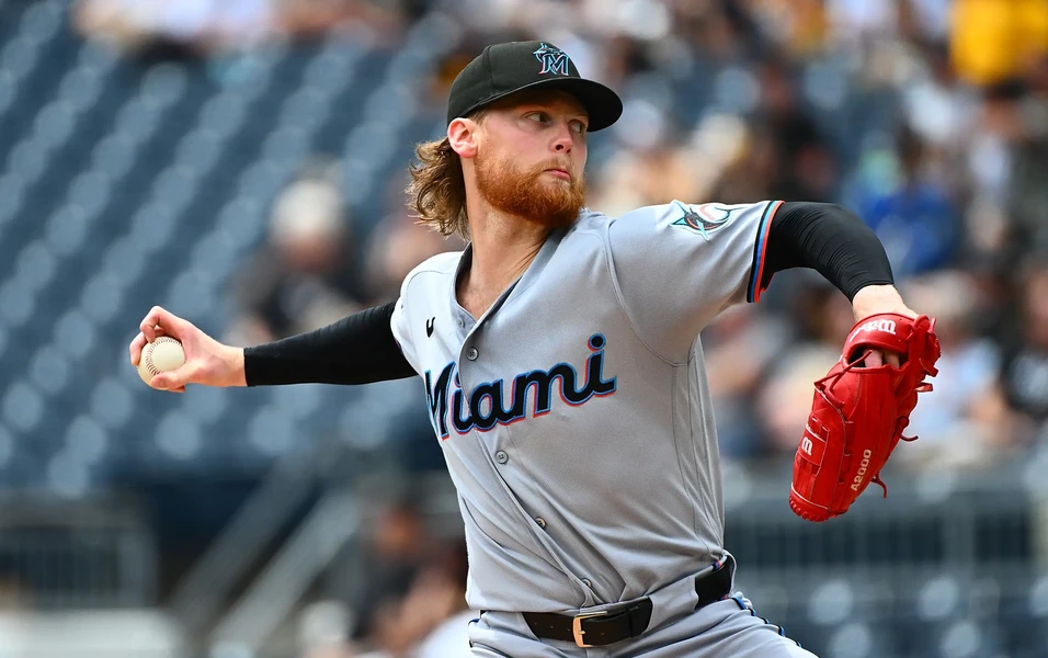 Meyer, Skenes meet in decisive Pirates-Marlins finale