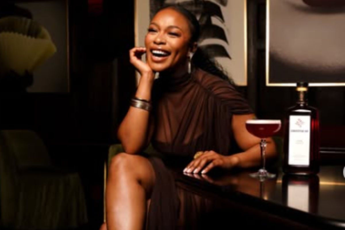 Nomzamo Mbatha and siblings take off on whirlwind adventure!