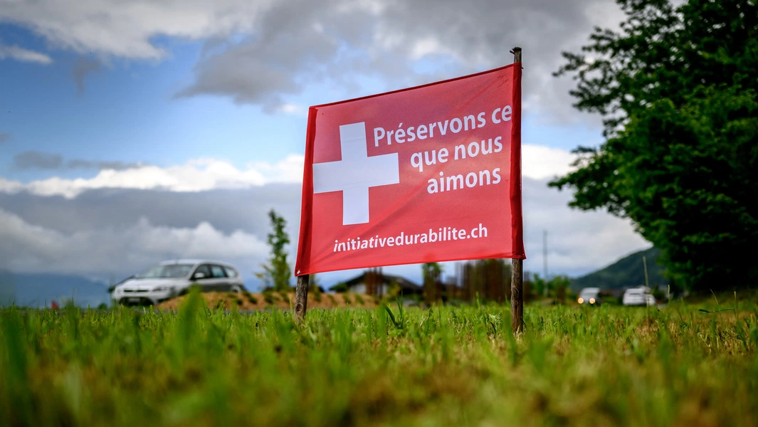 Swiss voters reject 10 million population cap proposal