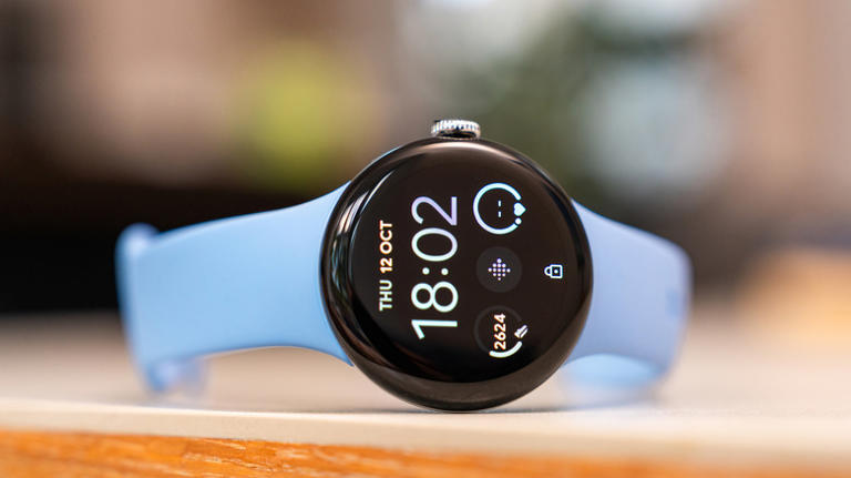 You can use a Fitbit Air and a Google Pixel Watch at the same time ...