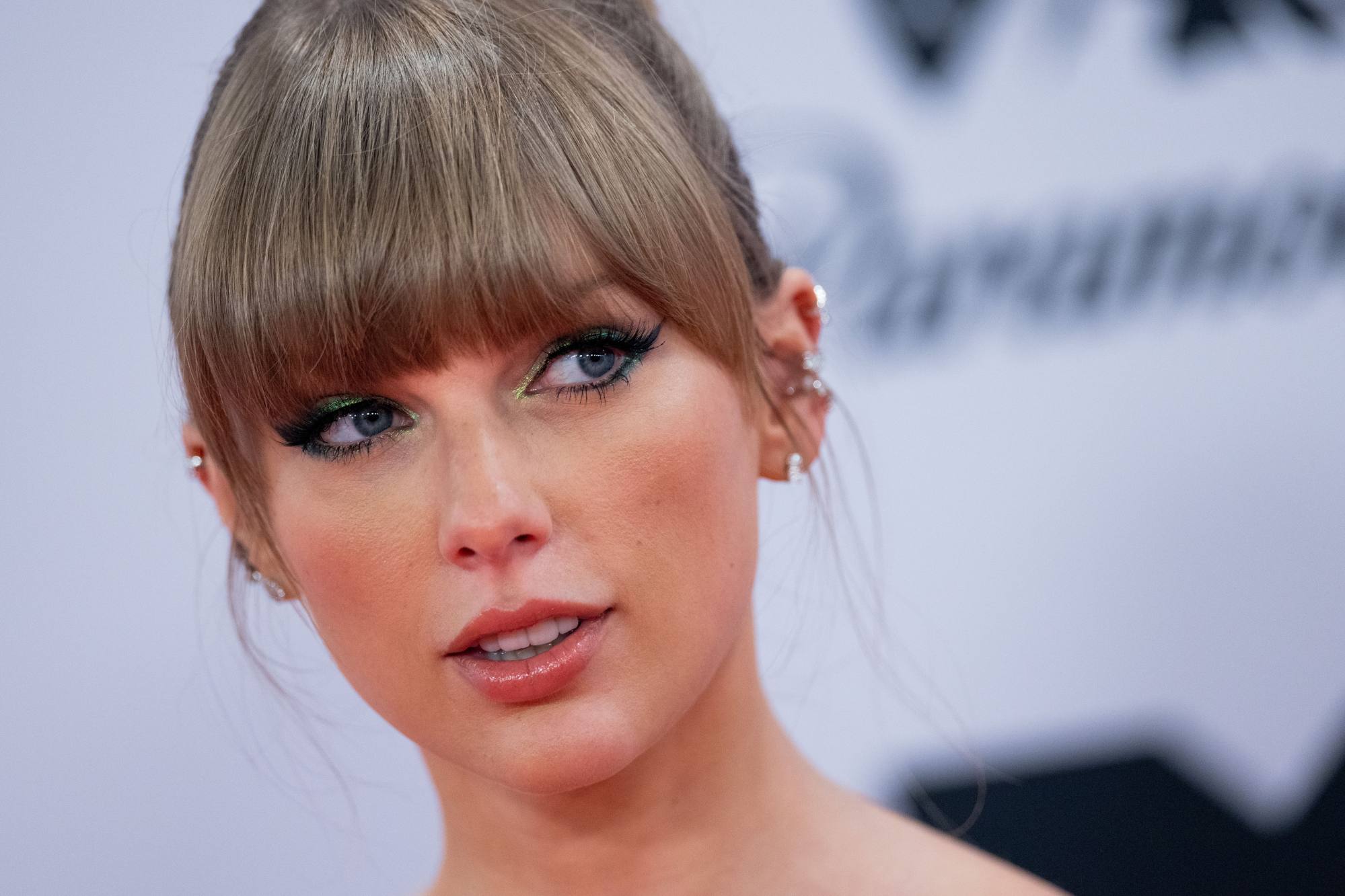 Meet Taylor Swift’s hairstylist of over a decade, Jemma Muradian