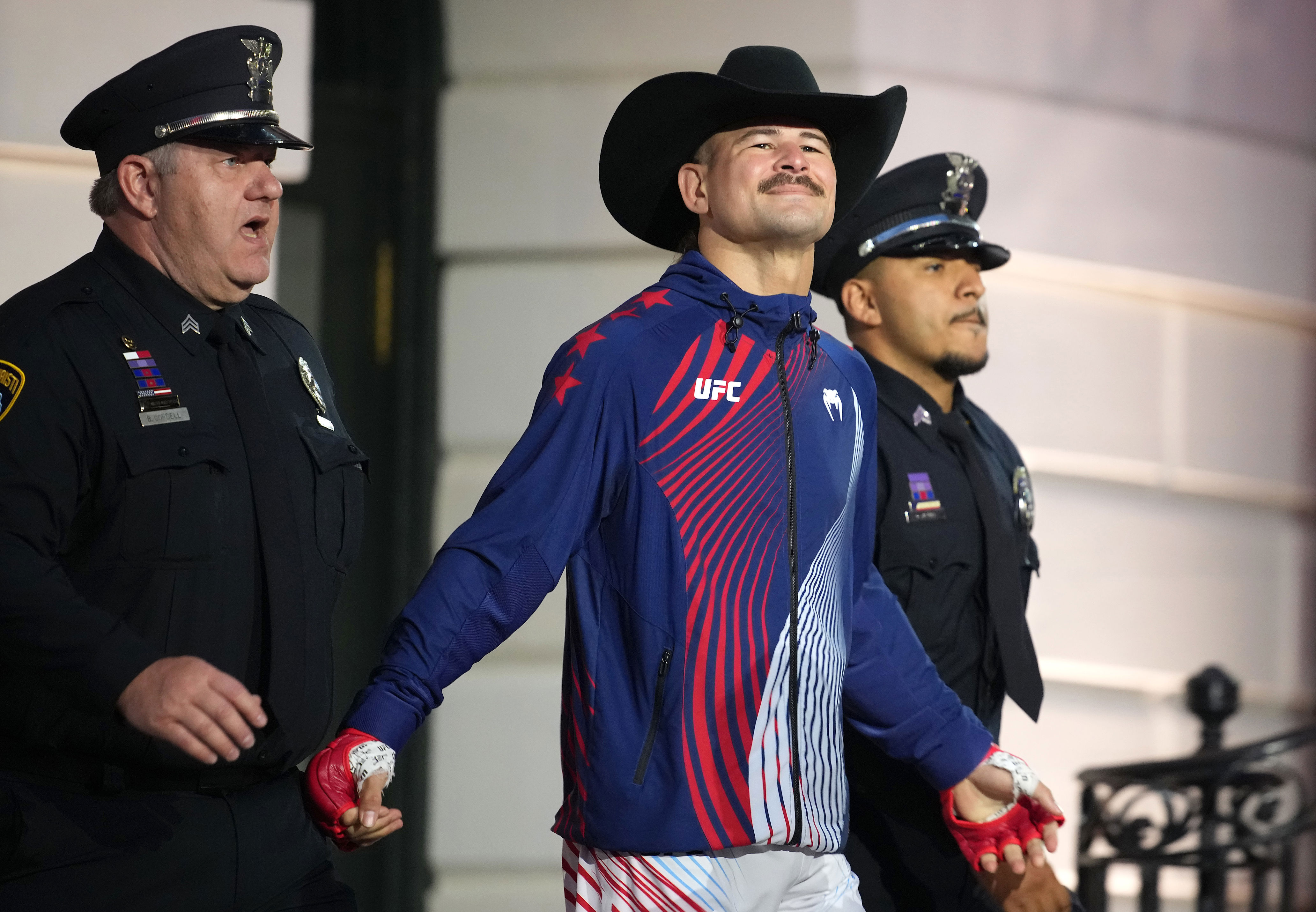Live updates: Trump's UFC fights to kick off at White House as ...