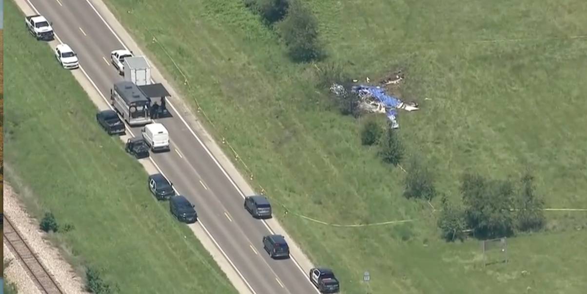 12 dead in Missouri after skydiving plane crashes shortly after take-off