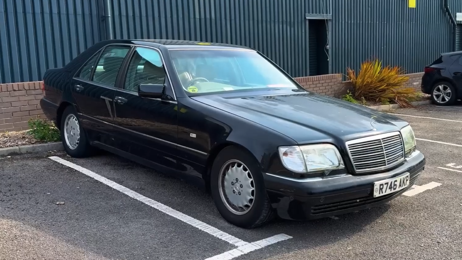 Testing a cheap Mercedes S-Class to find out if it was a mistake