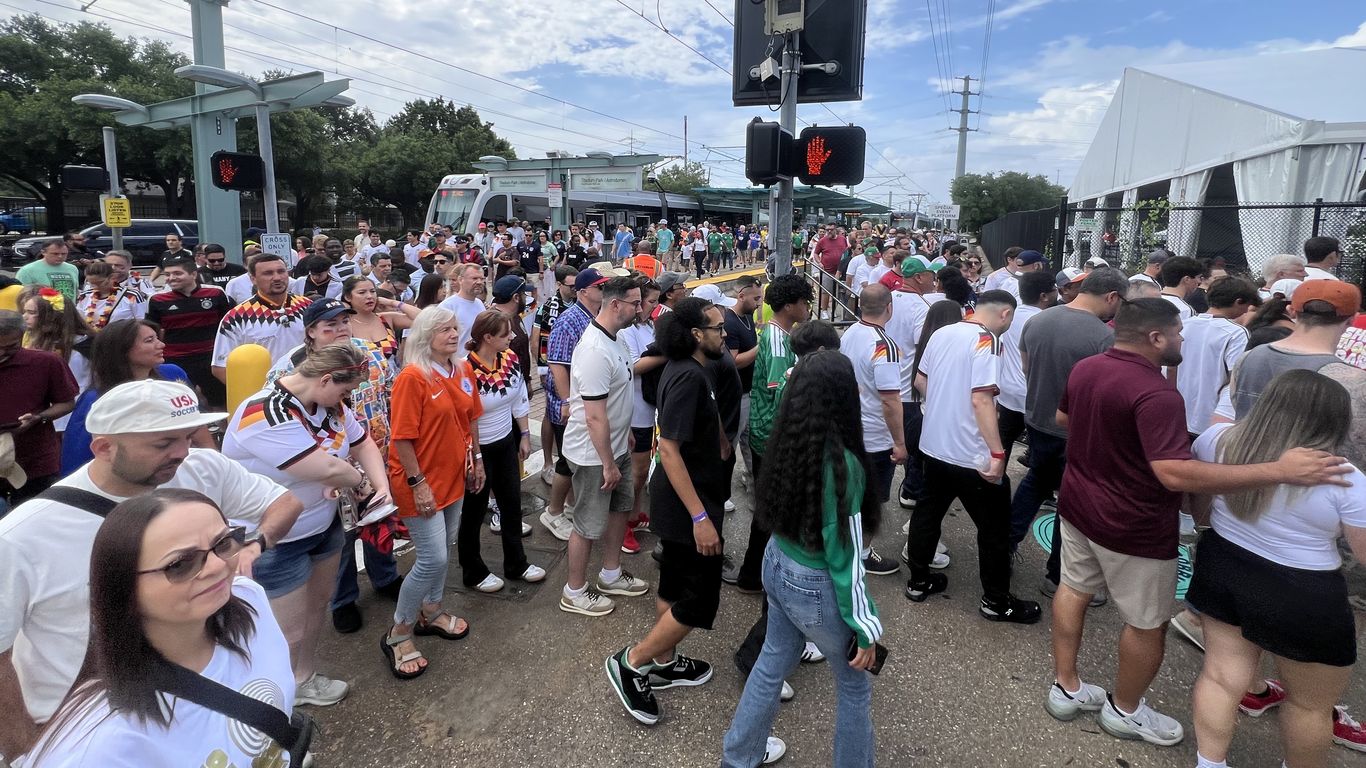 What it's like taking Houston Metro to the World Cup