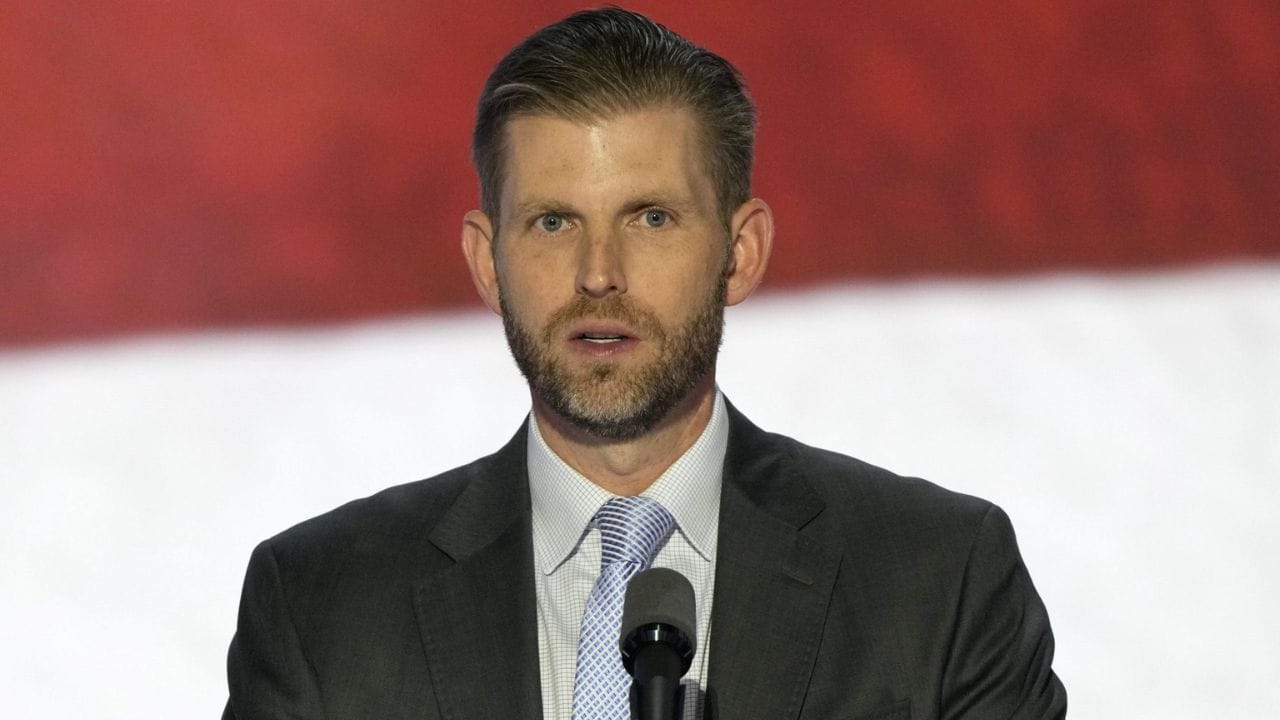 Donald Trump’s son accused of seeking betting information ahead of UFC ...