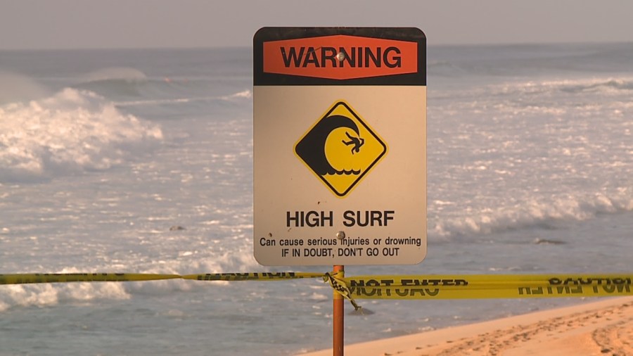 High surf closes multiple beach parks in North Kona area