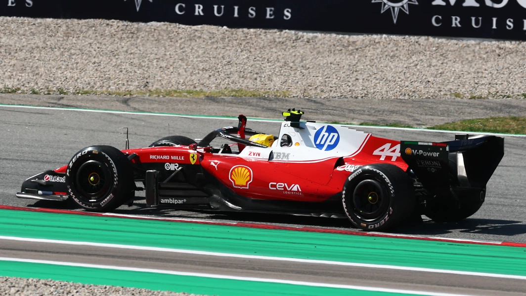 Hamilton ends Ferrari drought with Barcelona victory
