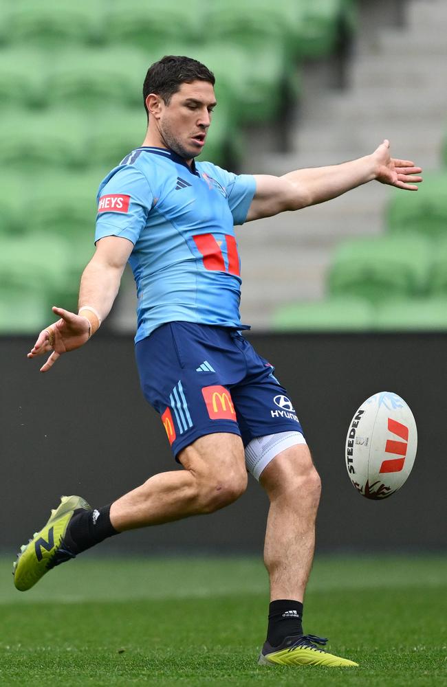 Origin circus over as star makes fitness call