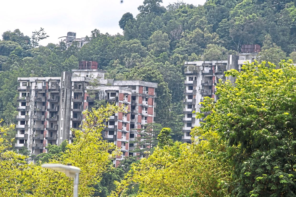 Highland Towers to be demolished