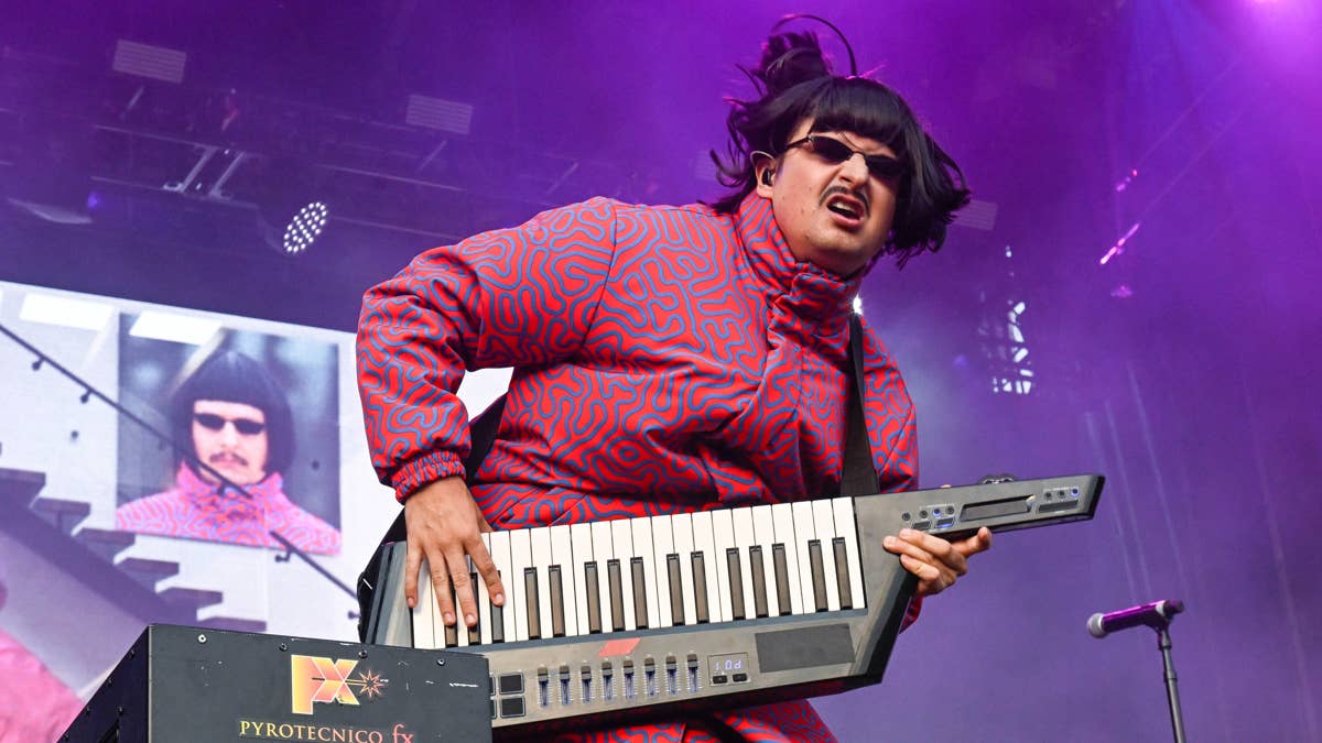 Fans believe Oliver Tree's 'Flowers' music video foreshadowed his ...