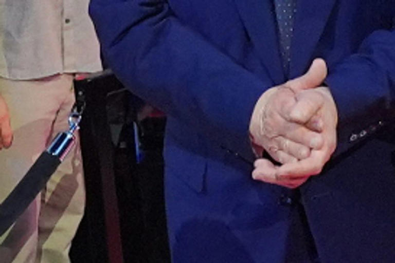 Donald Trump sparks health concerns at UFC event as viewers claim to ...