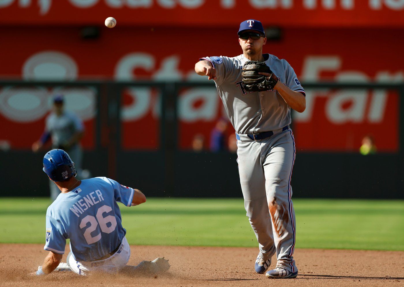 Rangers shortstop Corey Seager dealing with mild concussion, says ...