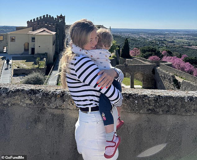 Australia's incredible kind act for new mum whose arm was amputated ...
