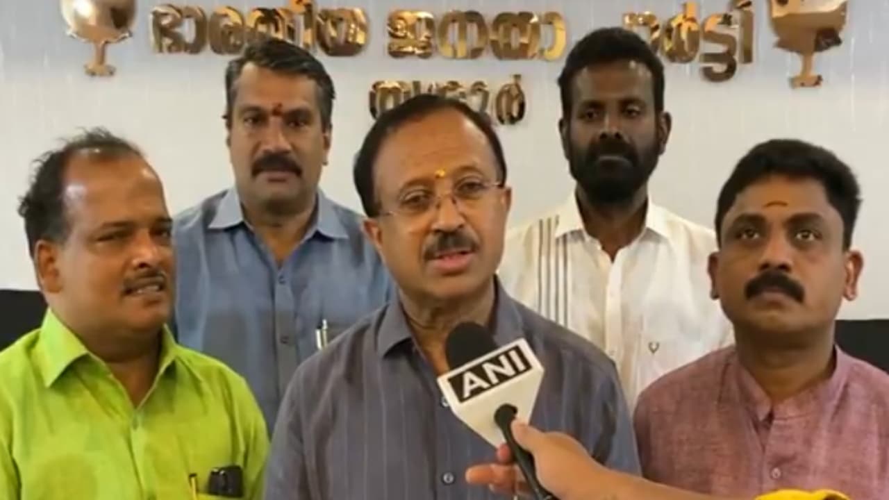BJP's Muraleedharan calls Kerala CM's RSS remark 'ridiculous'