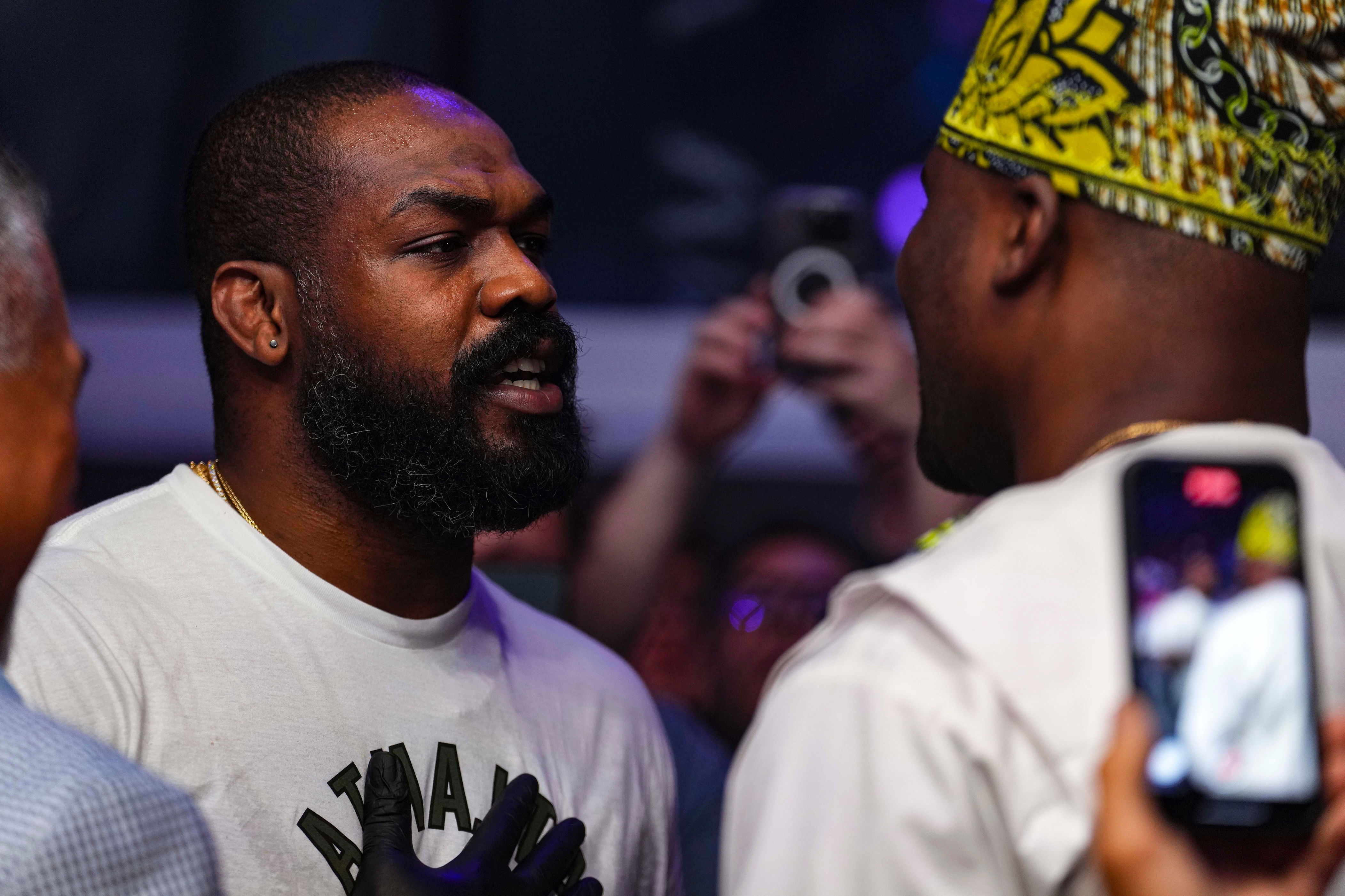 Video: Jon Jones reclaims GOAT status from smashed Alex Pereira ...