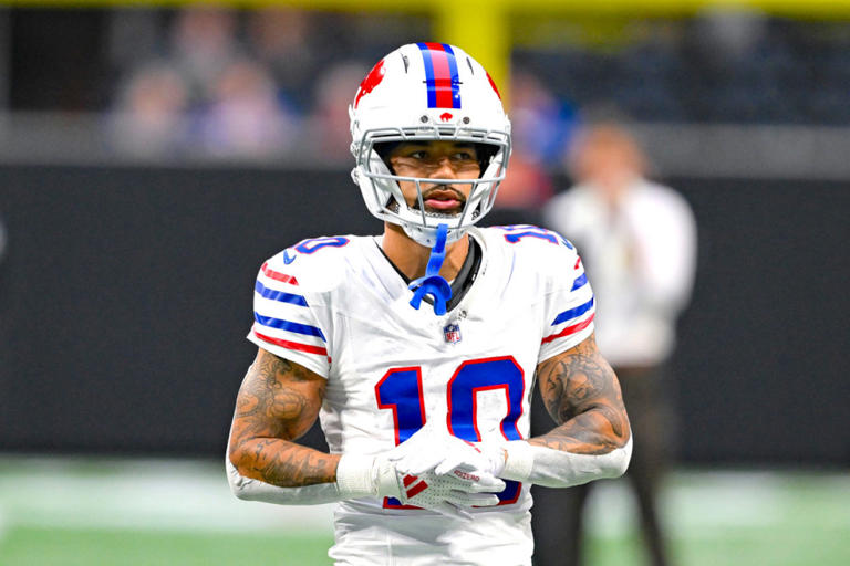 Should dynasty managers be looking to sell high on Khalil Shakir?