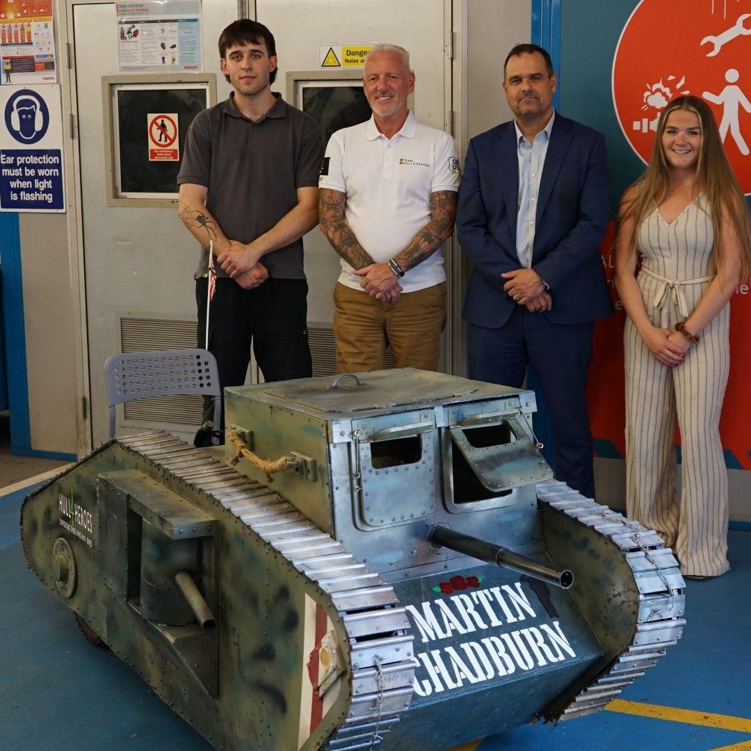 Humber Bridge forms backdrop to soapbox race