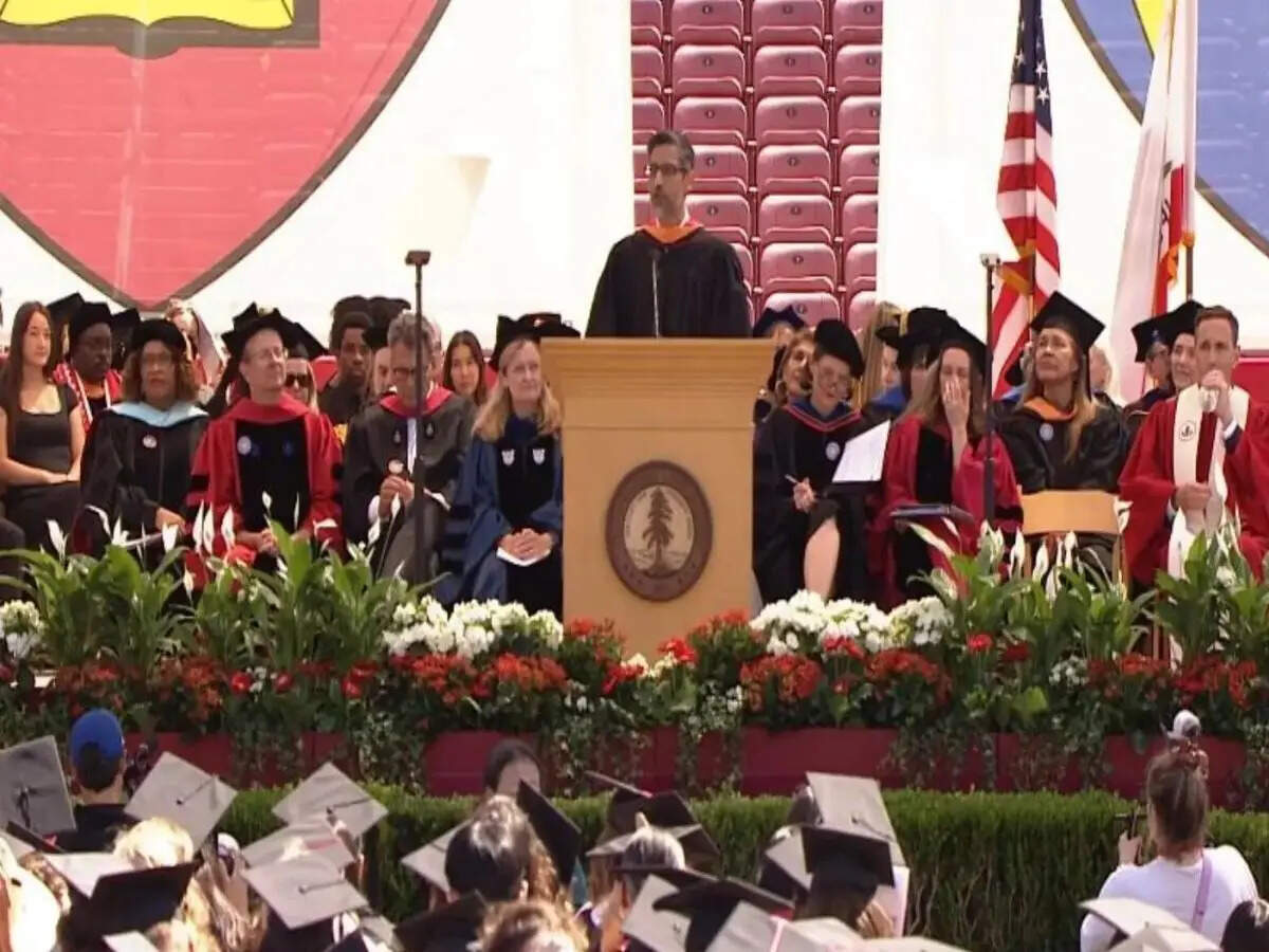 US: Student protestors walk out during Stanford commencement speech by ...