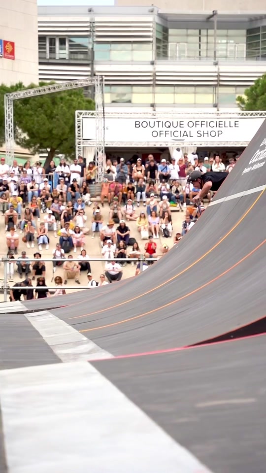 Incredible Scootering Trick Landed