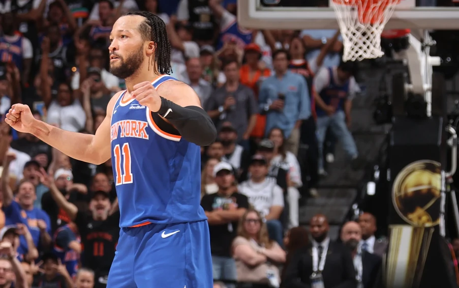 Shaq apologizes to Barkley after Brunson leads Knicks to title
