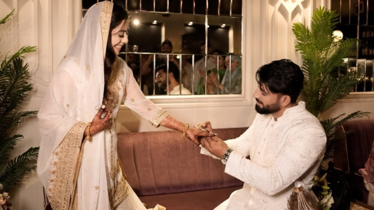 Urmila Matondkar’s ex-husband Mohsin Akhtar ties knot with Nidhaa Bhatt ...