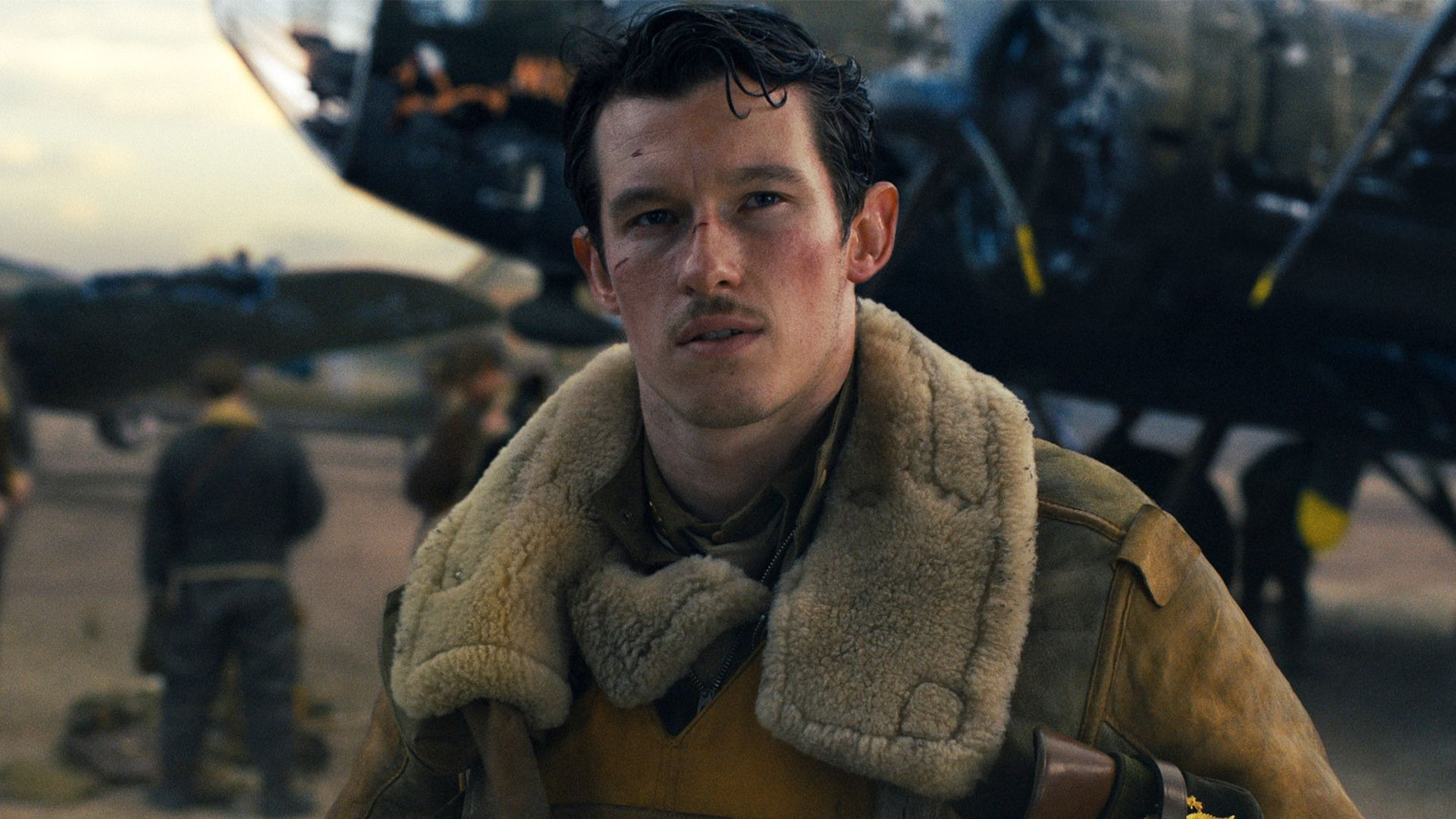 Callum Turner pysyy vaitonaisena Bond-huhuista – mutta sai jo kovan ...