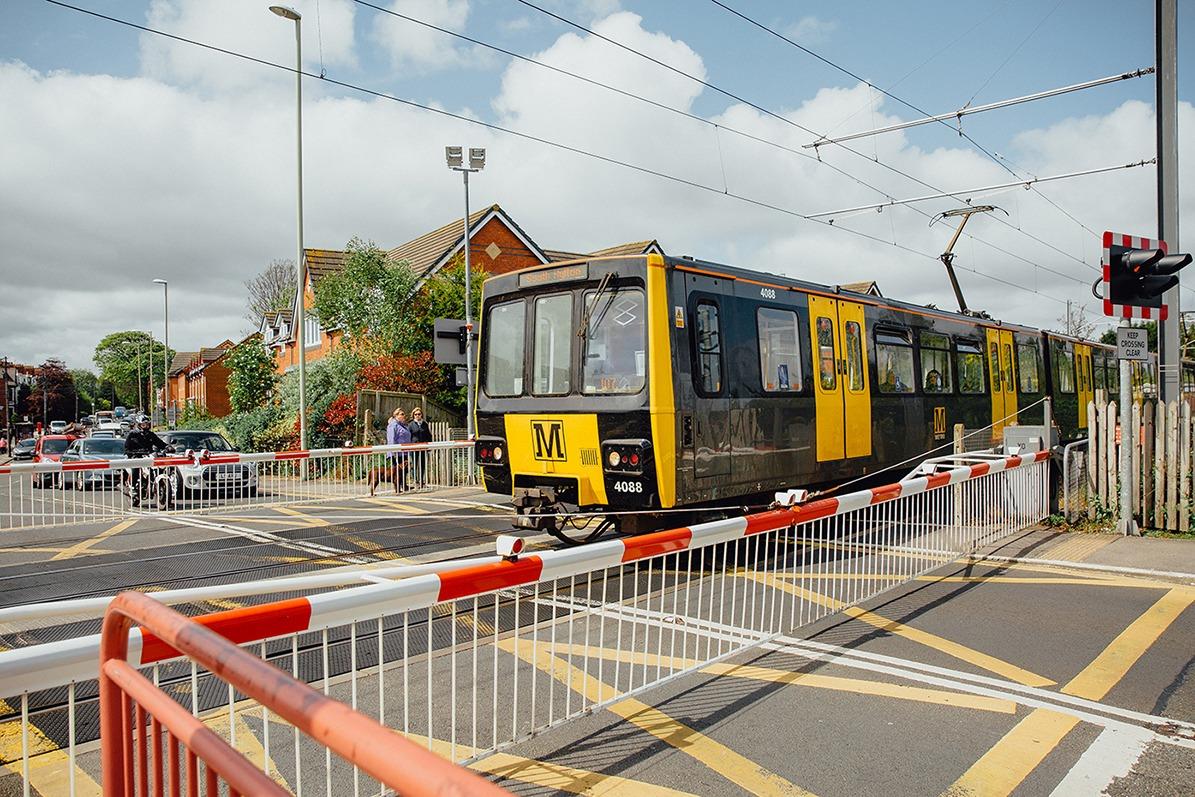 Metro workers prepare to say goodbye to last of old train stock