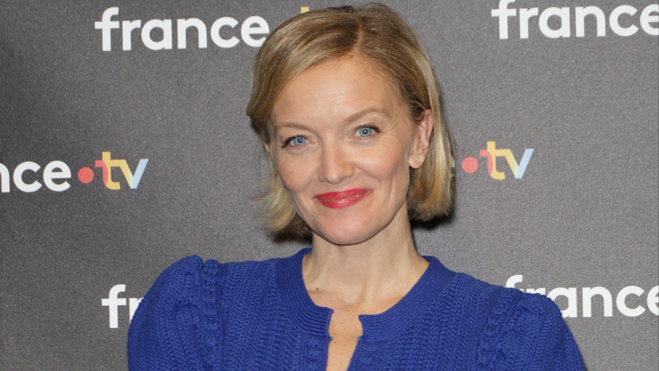 Télématin en plein mercato : Maya Lauqué, Agathe Lecaron, Estelle Denis ...