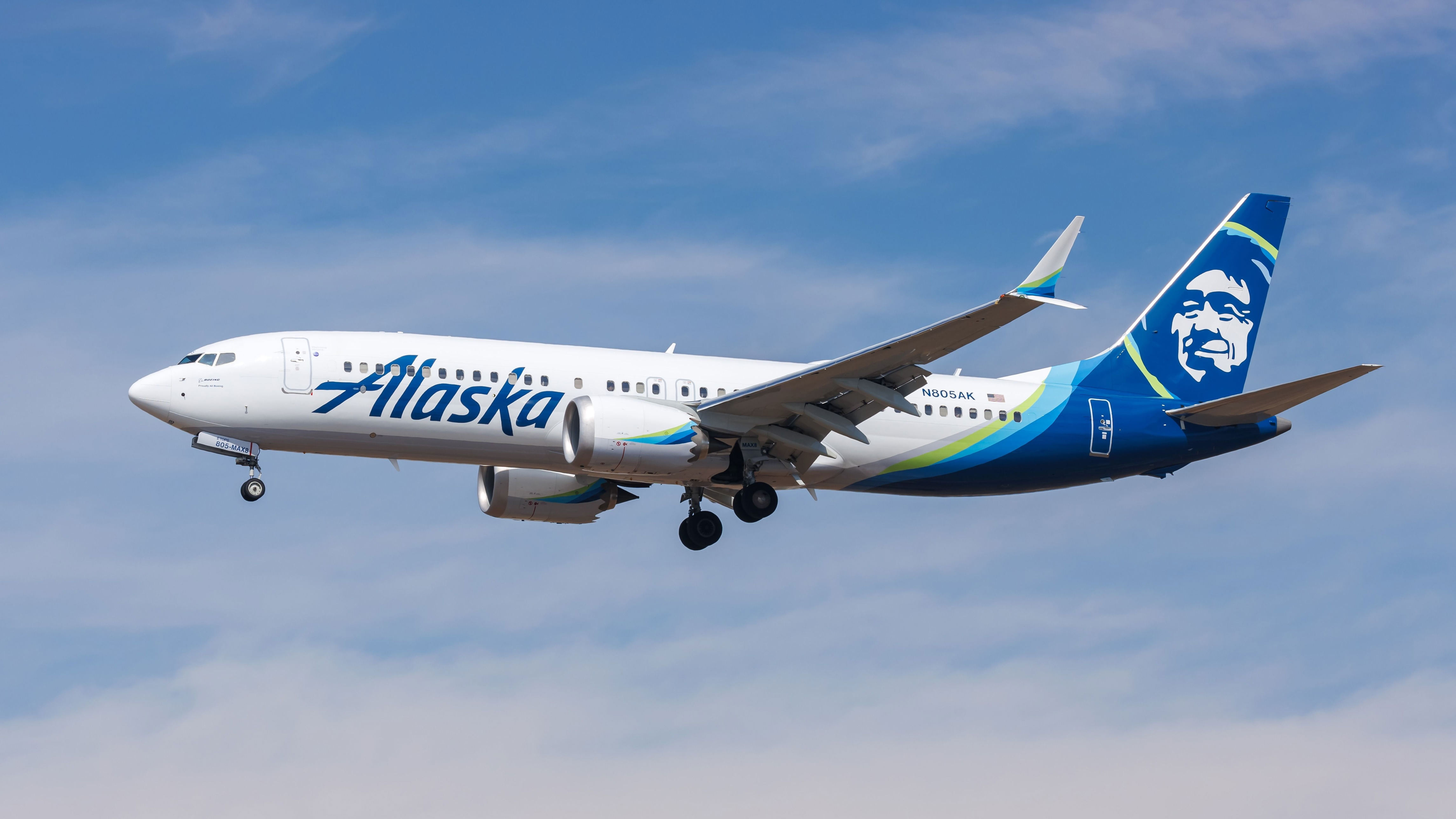 8-hour nonstop flights: Alaska Airlines launches brand-new Boeing 737 ...