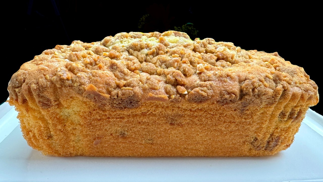 Homemade Starbucks style jam cake with crumble topping