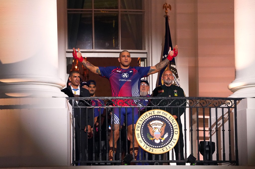 Even in defeat, Alex Pereira’s unicorn status secured on White House lawn