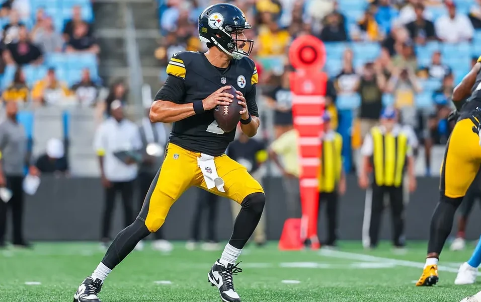 Steelers face decision on Mason Rudolph’s future amid cap concerns