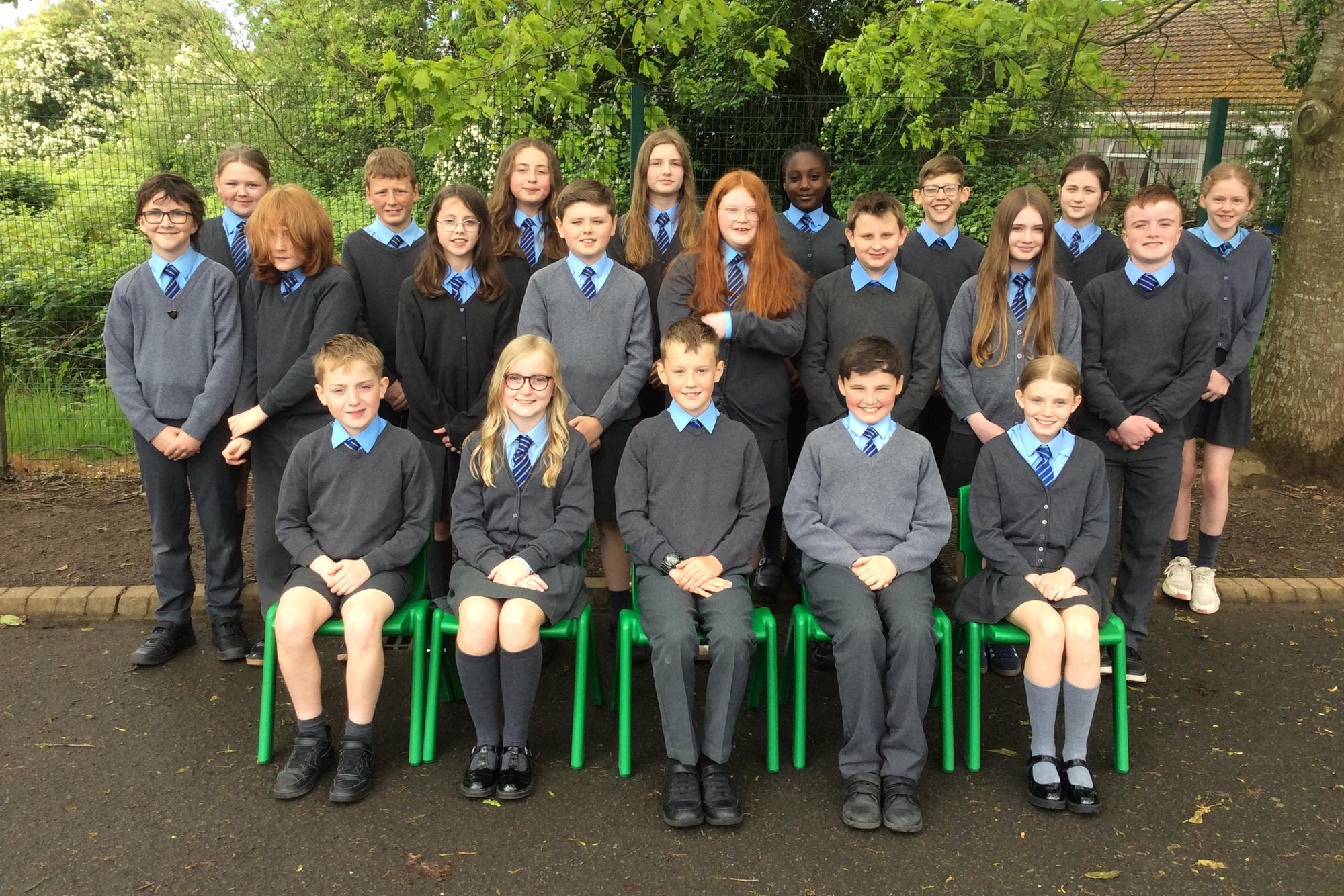 25 memorable images as Portadown P7 pupils pose for their final class ...