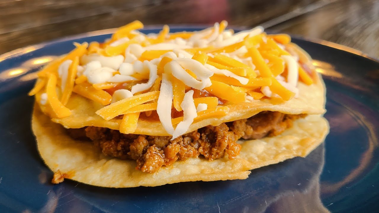 Can I recreate a Taco Bell Mexican pizza using only Dollar Tree food?