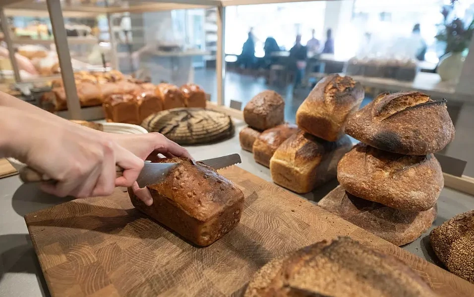 Why sourdough lovers feel better after eating bread