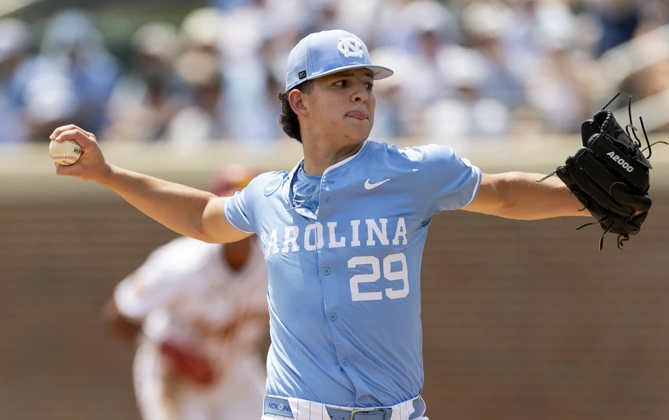 North Carolina stays unbeaten, nears CWS finals berth
