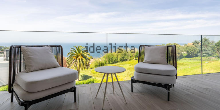 San Sebastián villa with infinity pool for sale at €2.2m