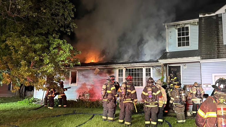 Two people rushed to the hospital following house fire in Bellingham