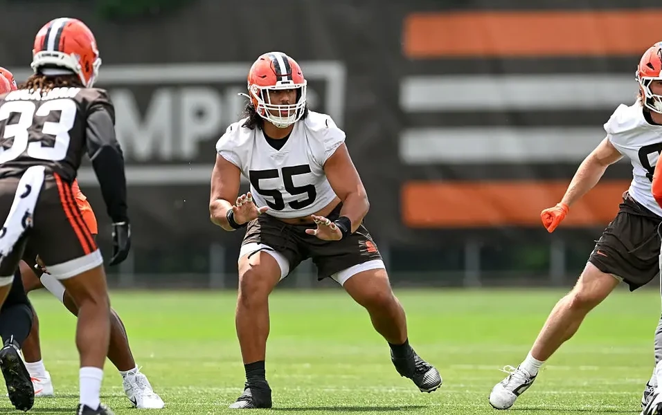 Jared Verse praises rookie Fano as Browns reshape trenches